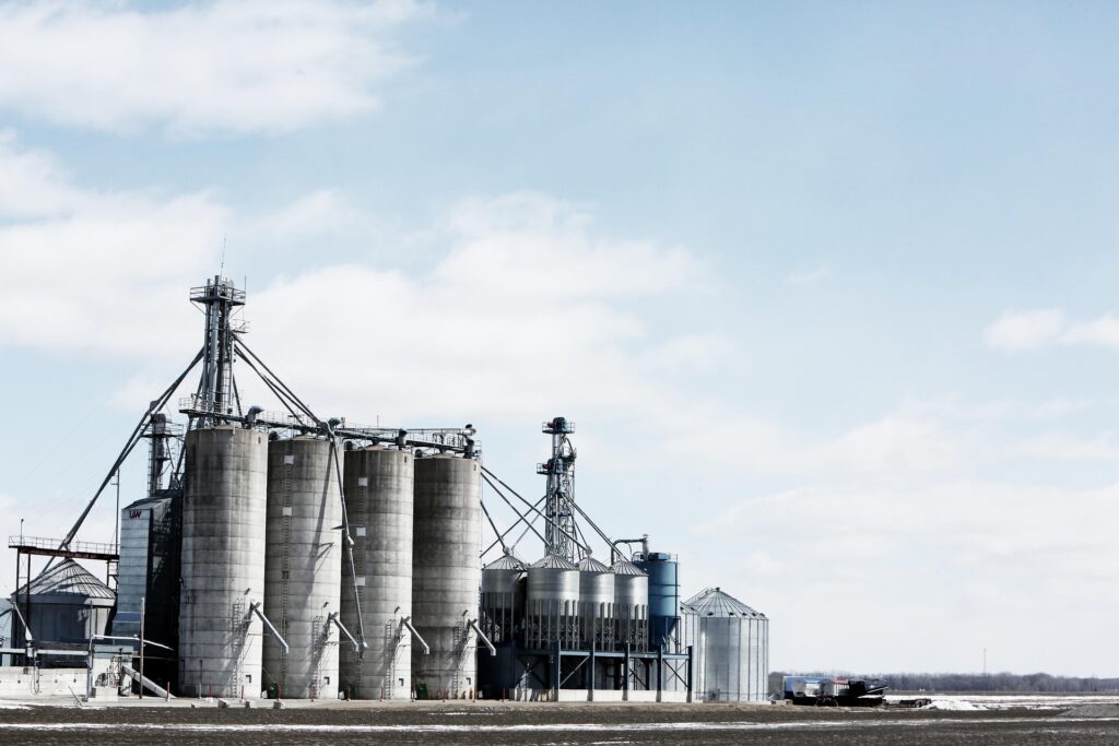 Commercial & Industrial Energy Storage Products - BESS Cabinets | Herewin